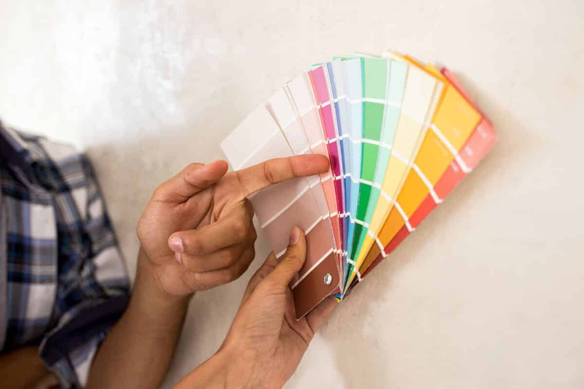 The Art Of Choosing: The 4 Main Types Of Color Palettes | Mondoro